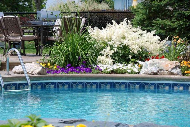 Top 35 Above Ground Pool Landscaping Ideas (With Photos)